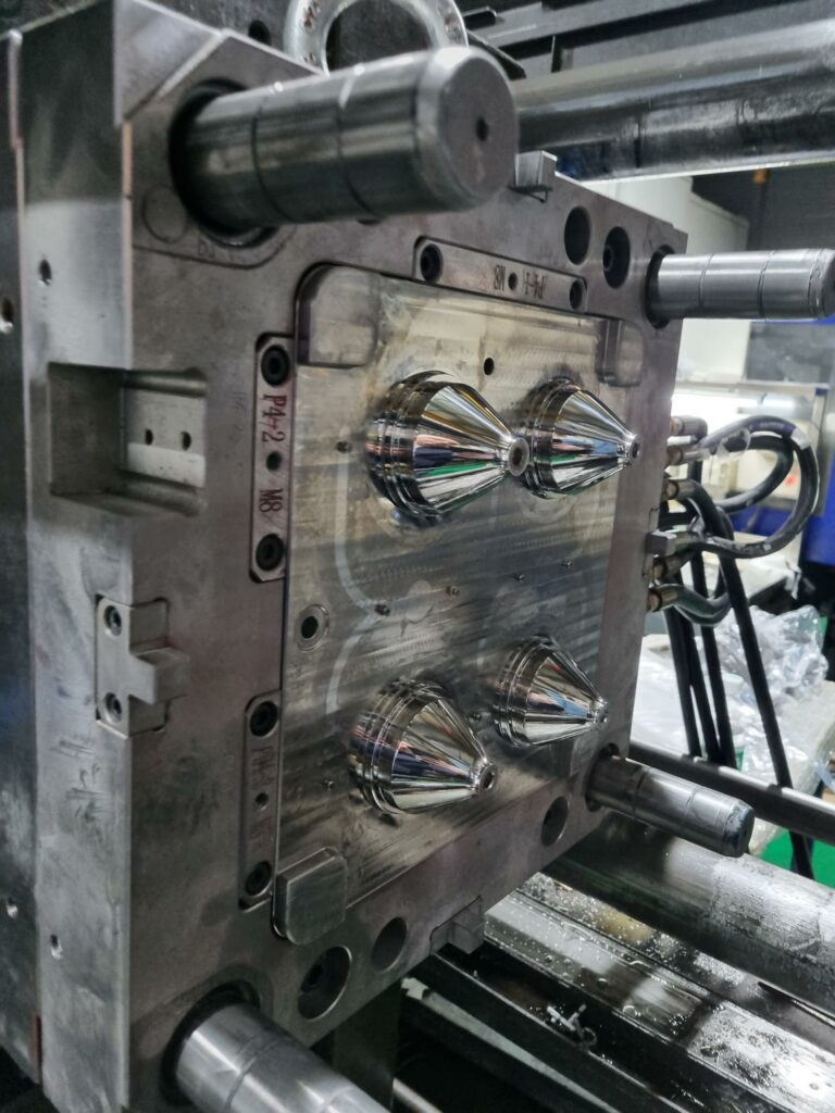 Injection moulding – Circum Life Sciences